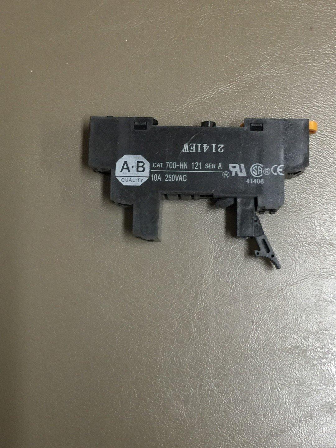 Allen-Bradley 700-HN121 SER.A Mini Relay Socket, 5-Blade 250VAC 10A