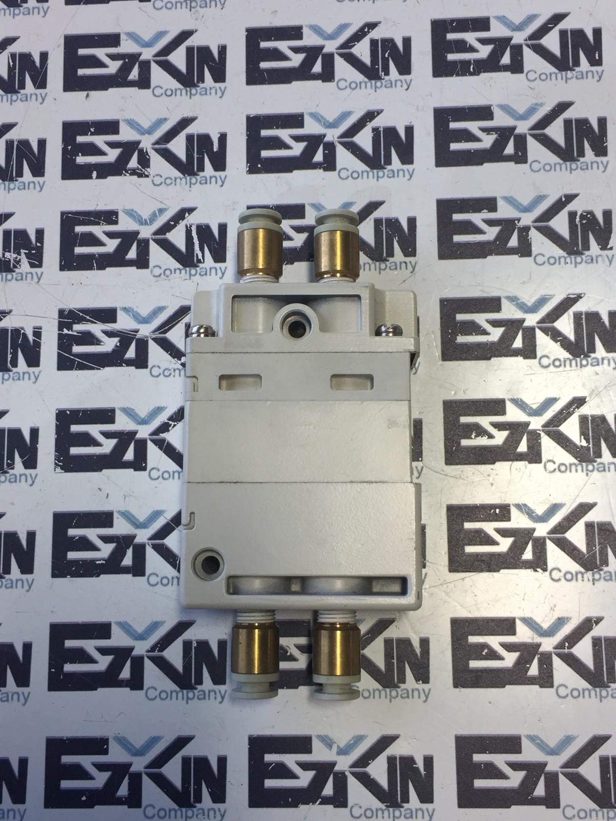 SMC VQ2000-FPG Pneumatic Dual Check Valve