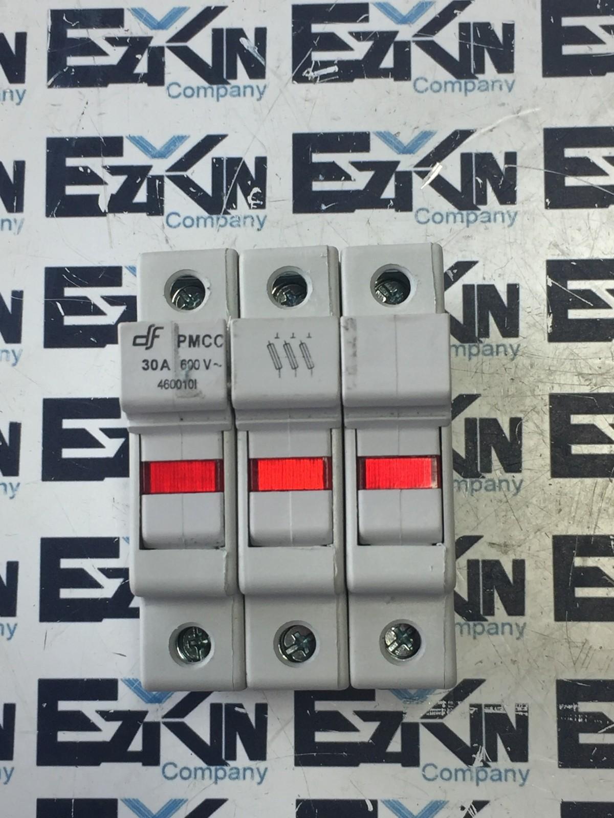 DF 460010I / PMCC 30A 600V 3-Pole Fuse Holder, 600V 30A Class CC