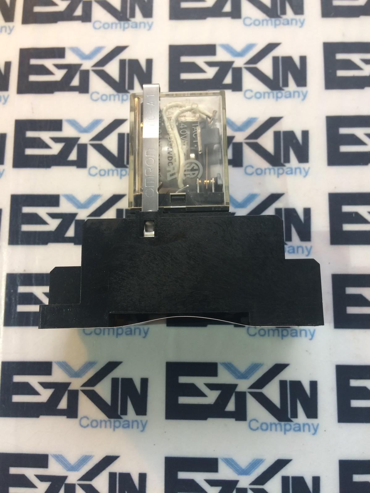 Omron MY4N / 0240YT Relay with Socket Base 24VDC 5Amp Lot of 9