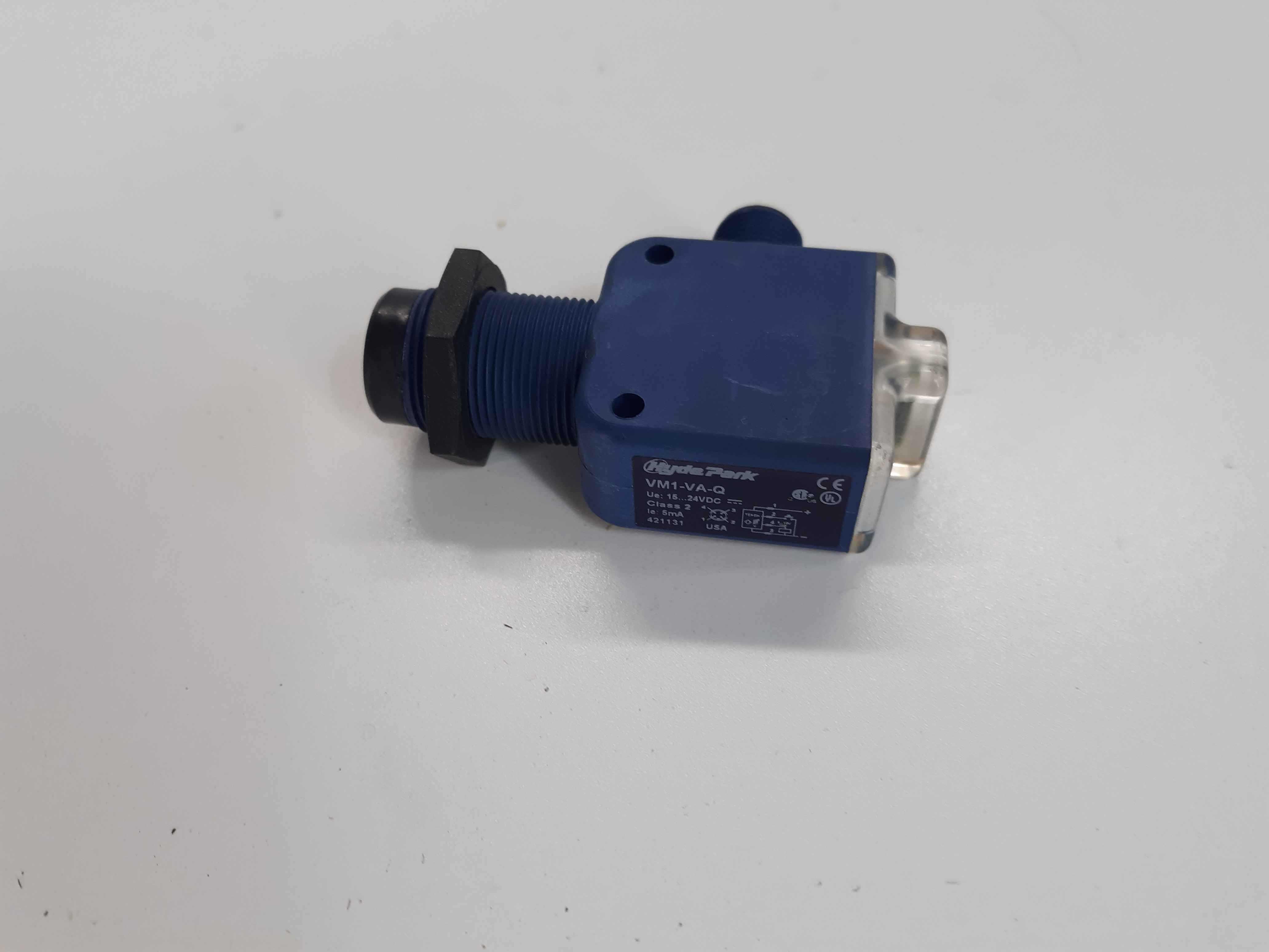 Hyde Park VM1-VA-Q Dual-Mount Ultrasonic Sensor
