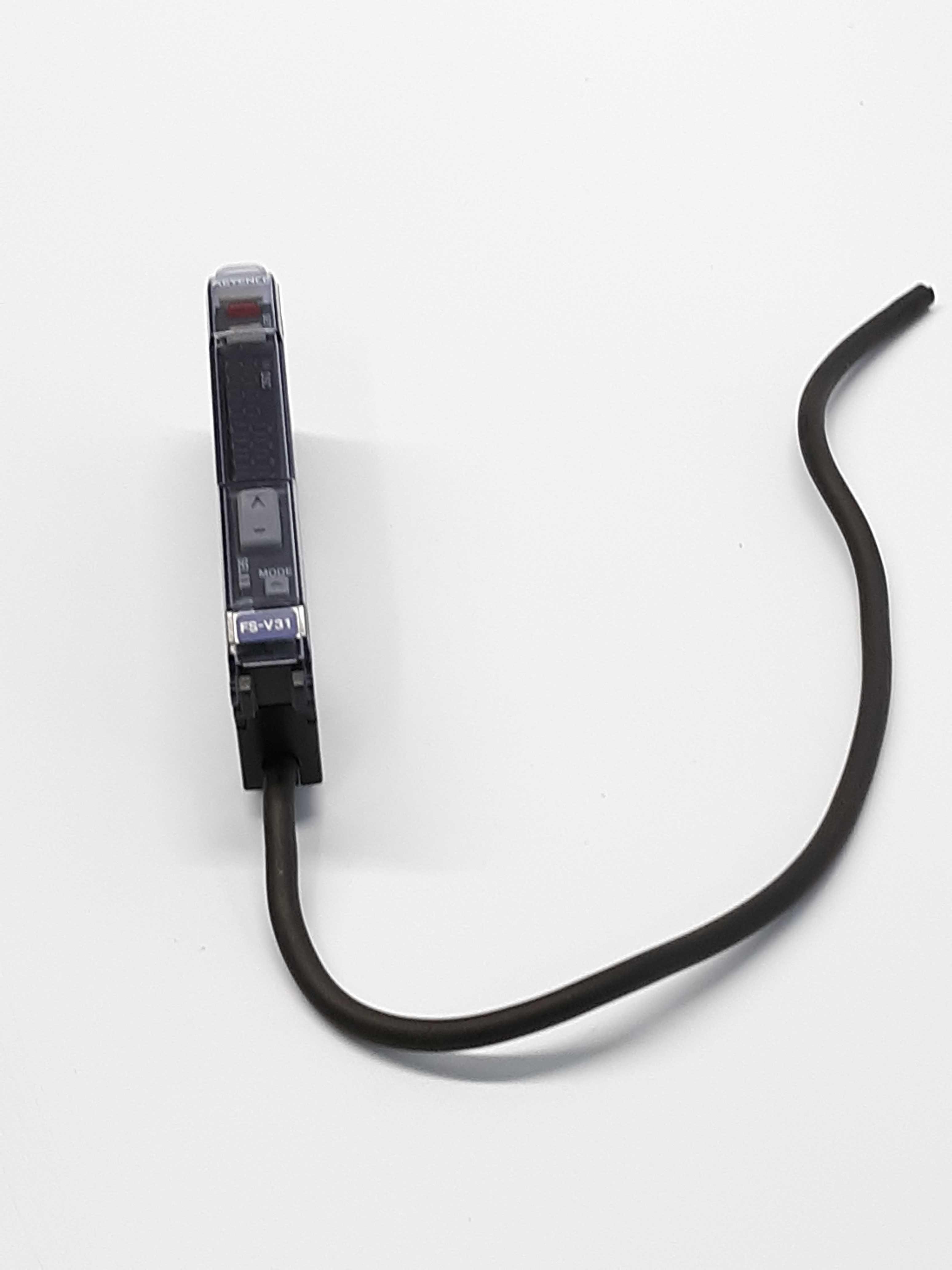 Keyence FS-V31 Fiber Optic Sensor