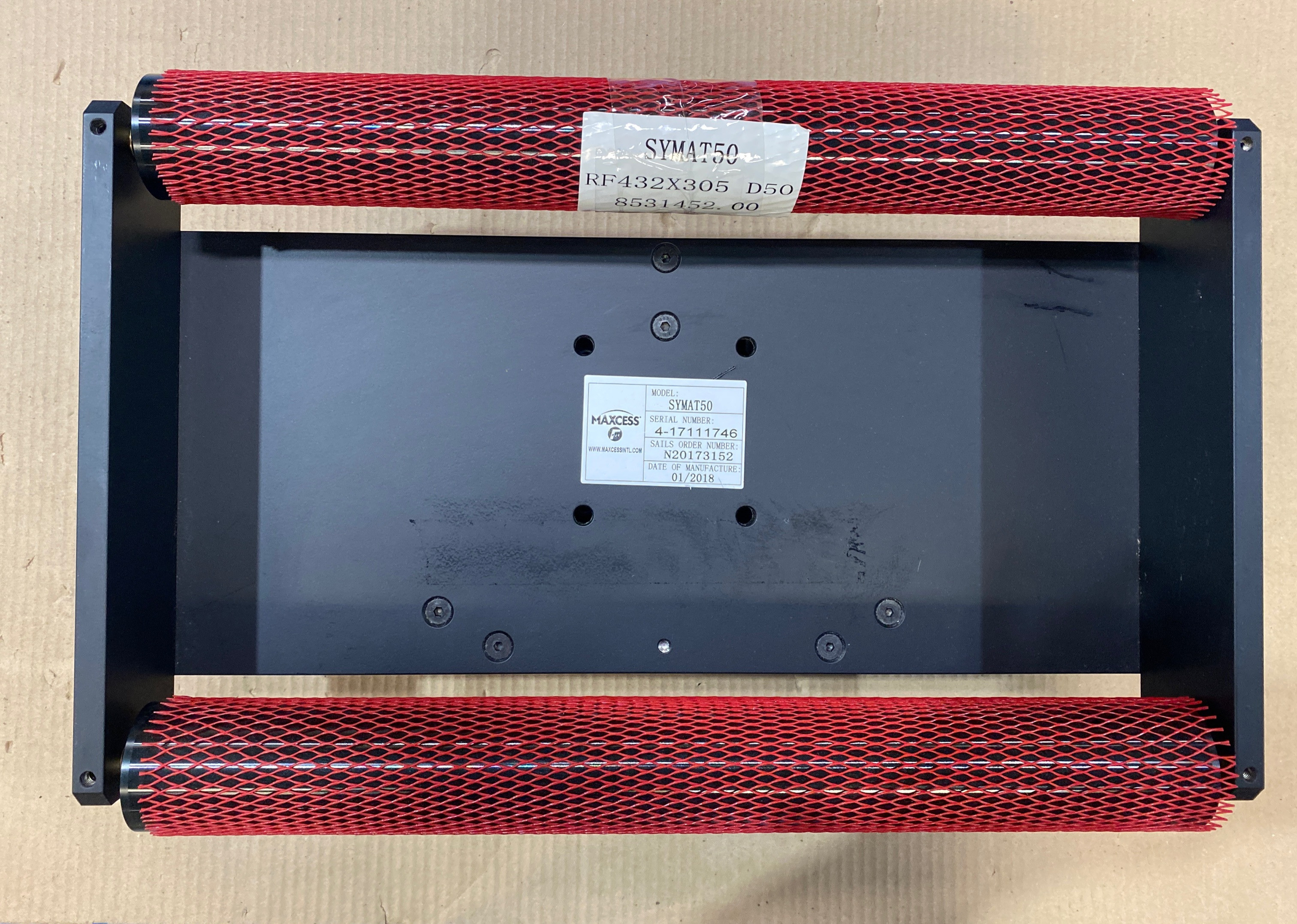 Fife SYMAT50 Maxcess®Linear Race Offset Pivot Guide