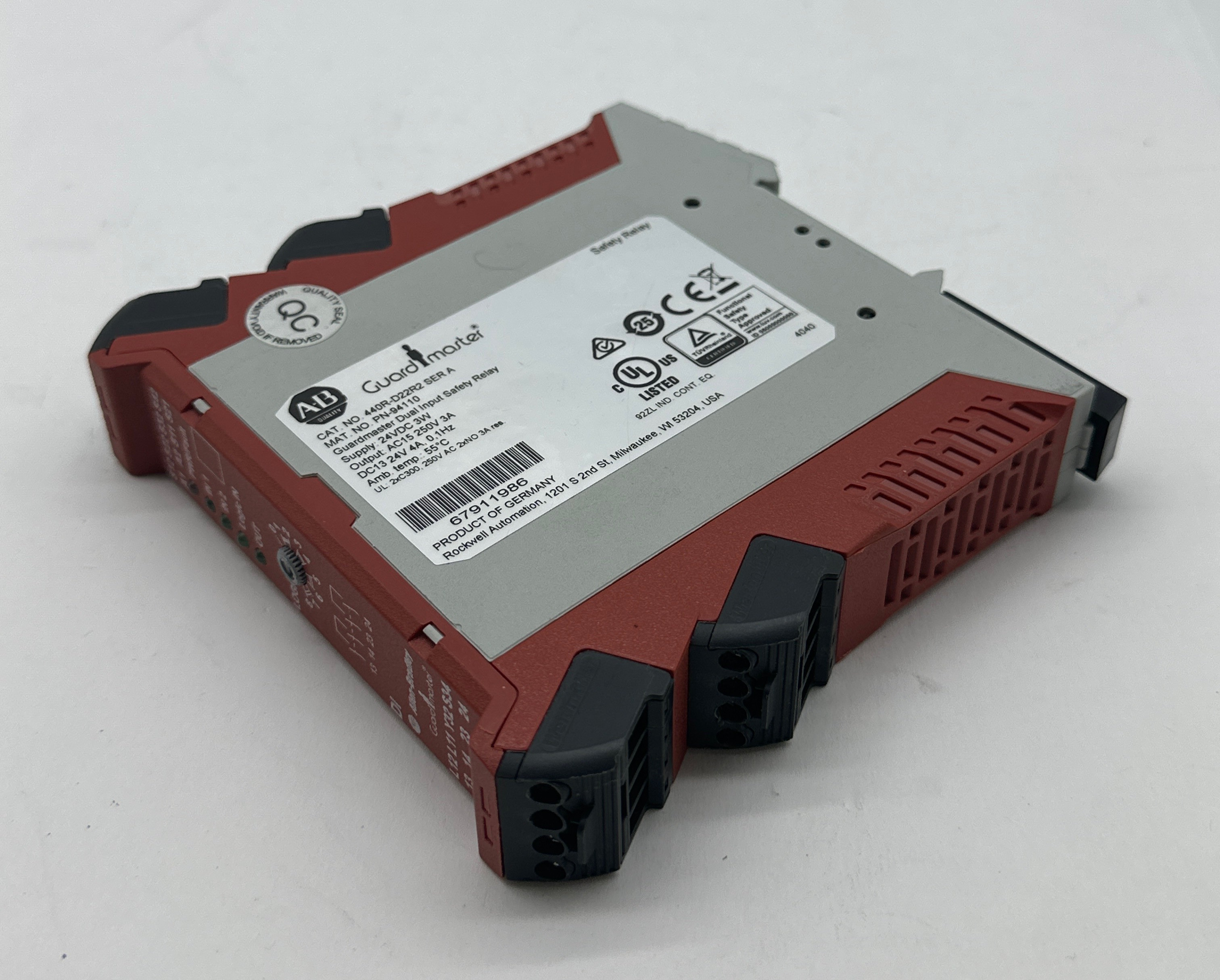 Allen-Bradley 440R-D22R2 SER.A Monitoring Safety Relay