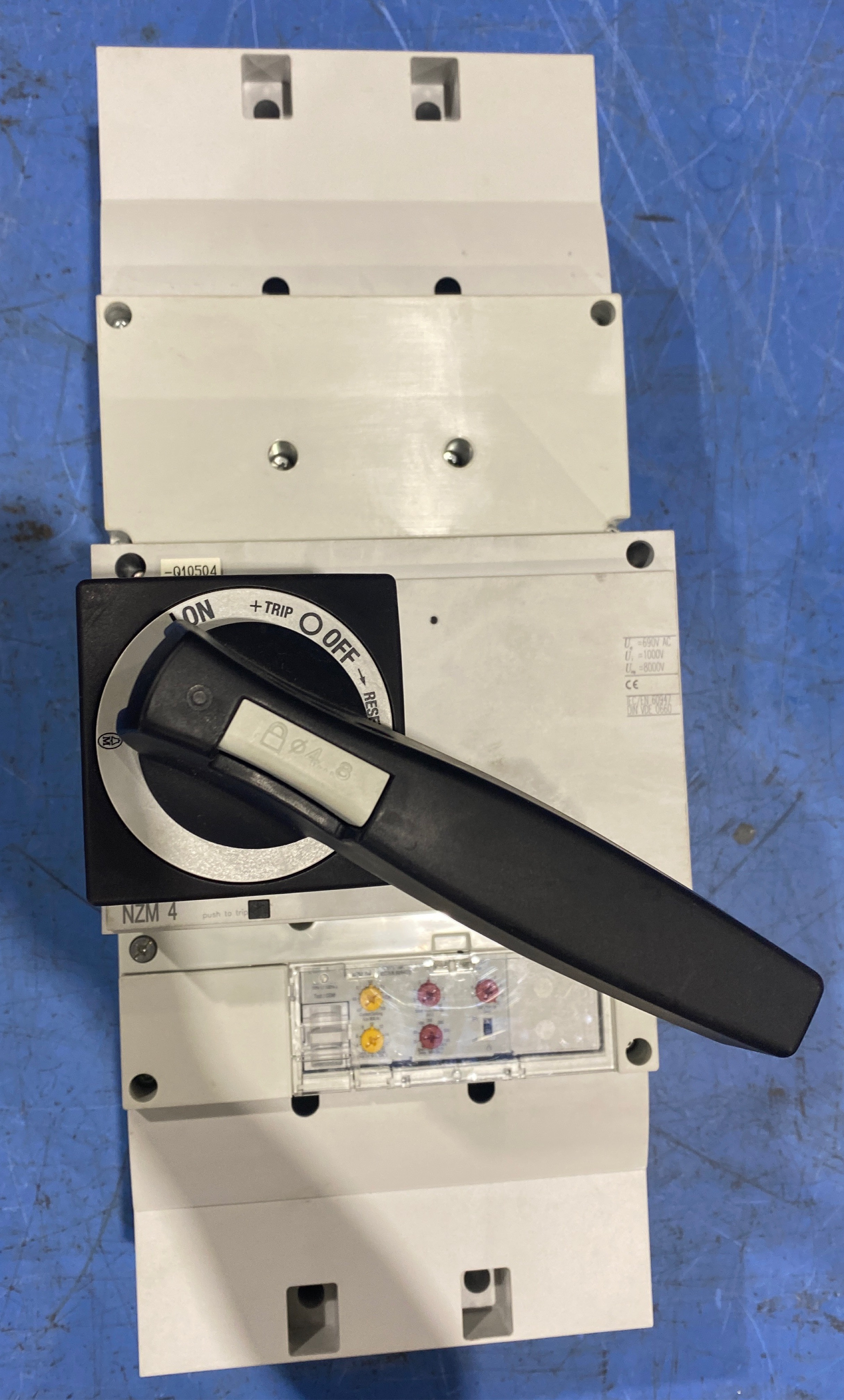 Moeller NZMH4-VE800-NA Handle Circuit Breaker, 600VAC 800Amp