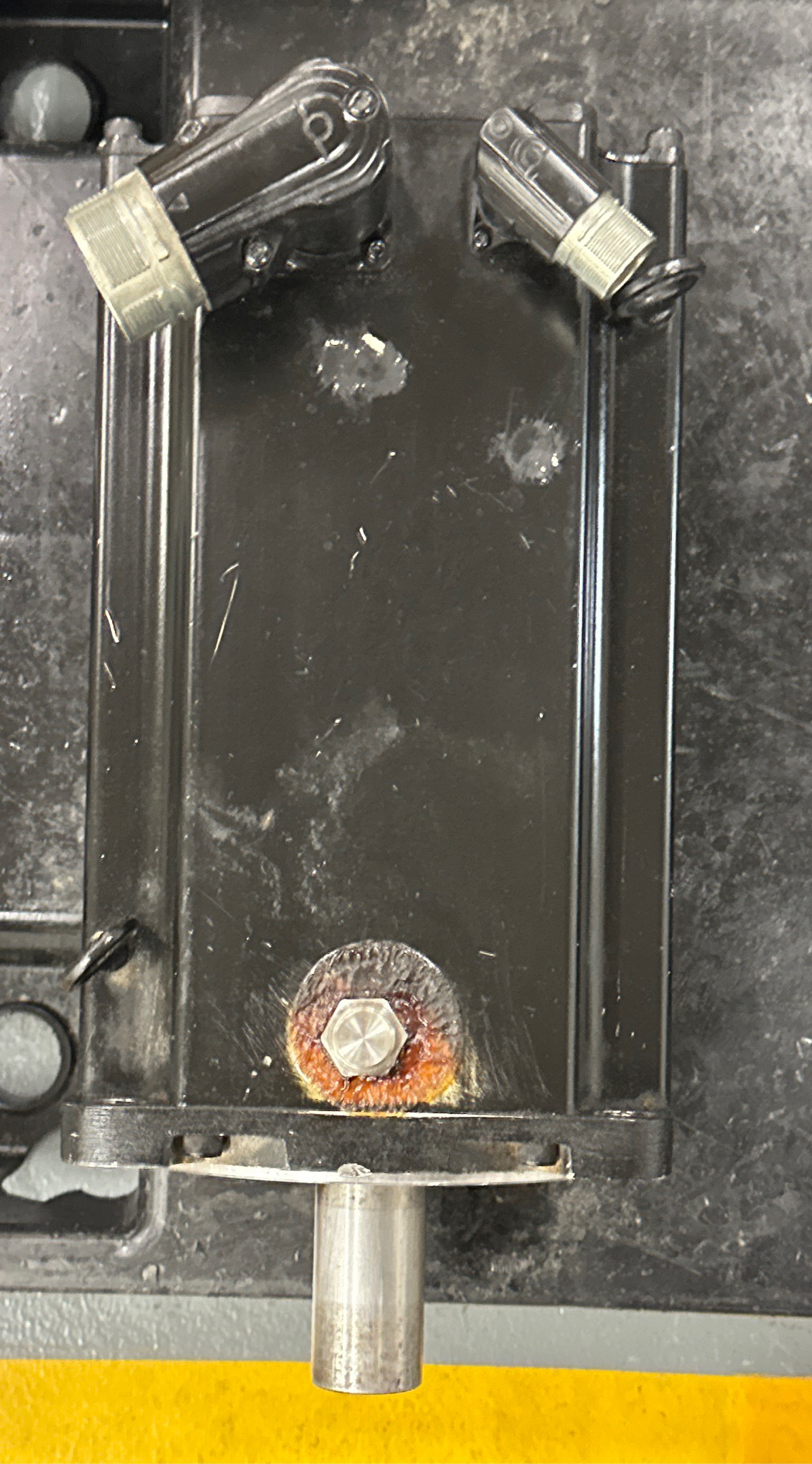 Allen-Bradley MPL-B680H-MJ72AA SER.A AC Servo Motor, 10HP 460V 3500 RPM