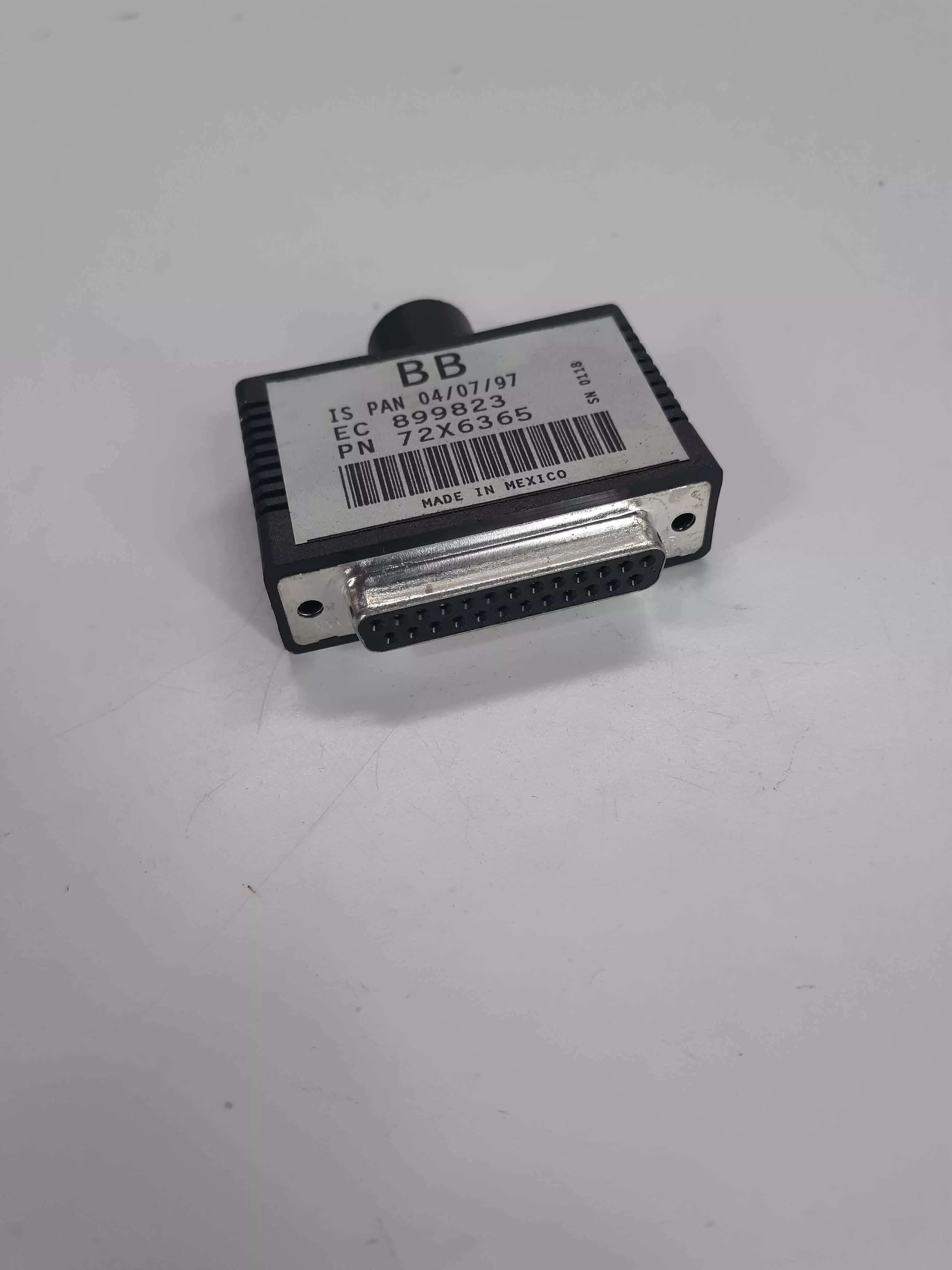 IBM 72X6365 SCSI Connector Terminal, 25-Pin