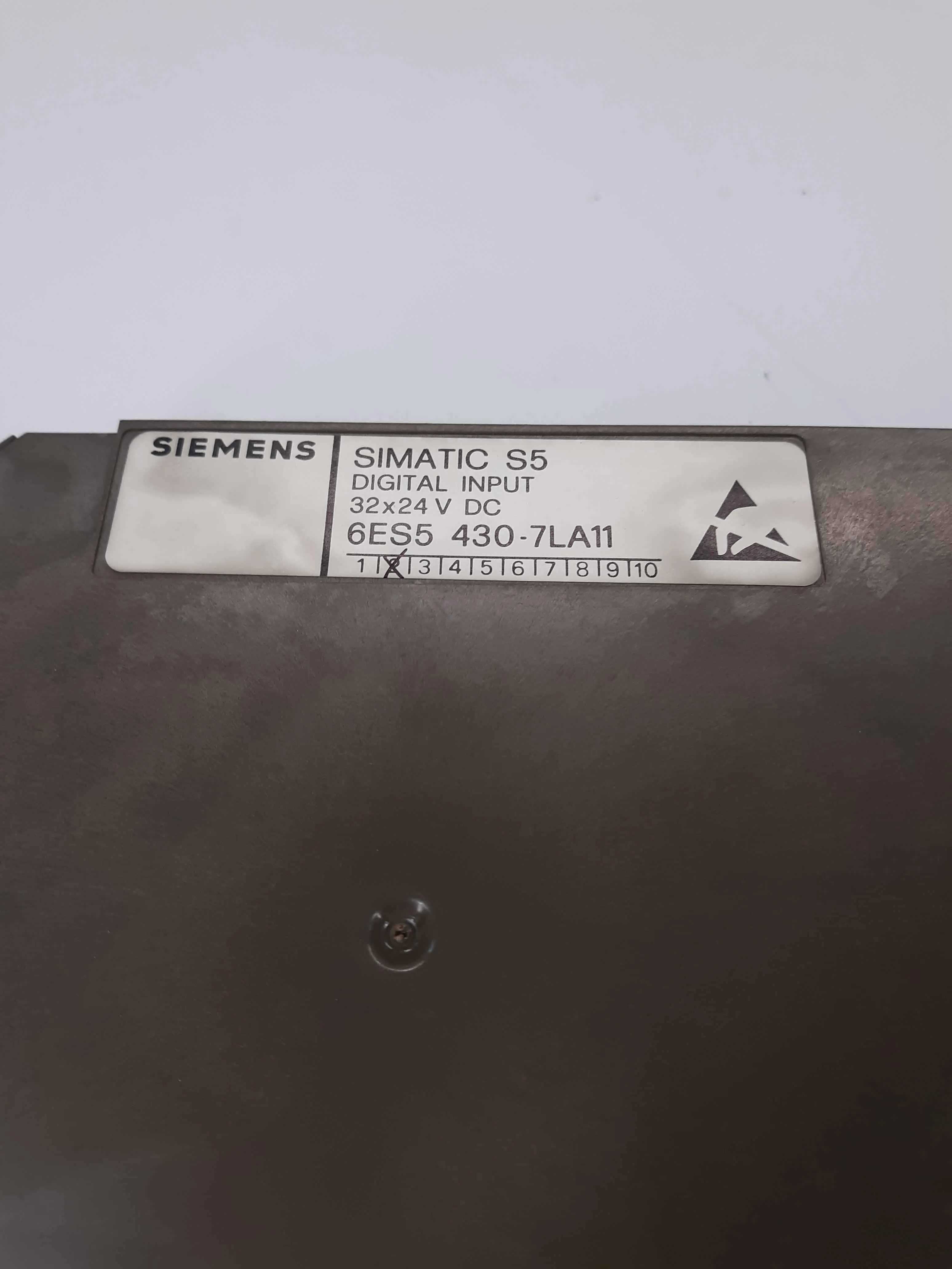 Siemens 6ES5 430-7LA11 Digital Input Module, 24 volts DC